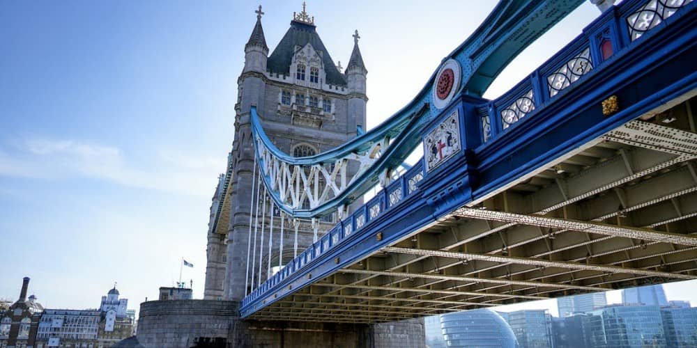 Tower Bridge : le Pont Emblématique de Londres